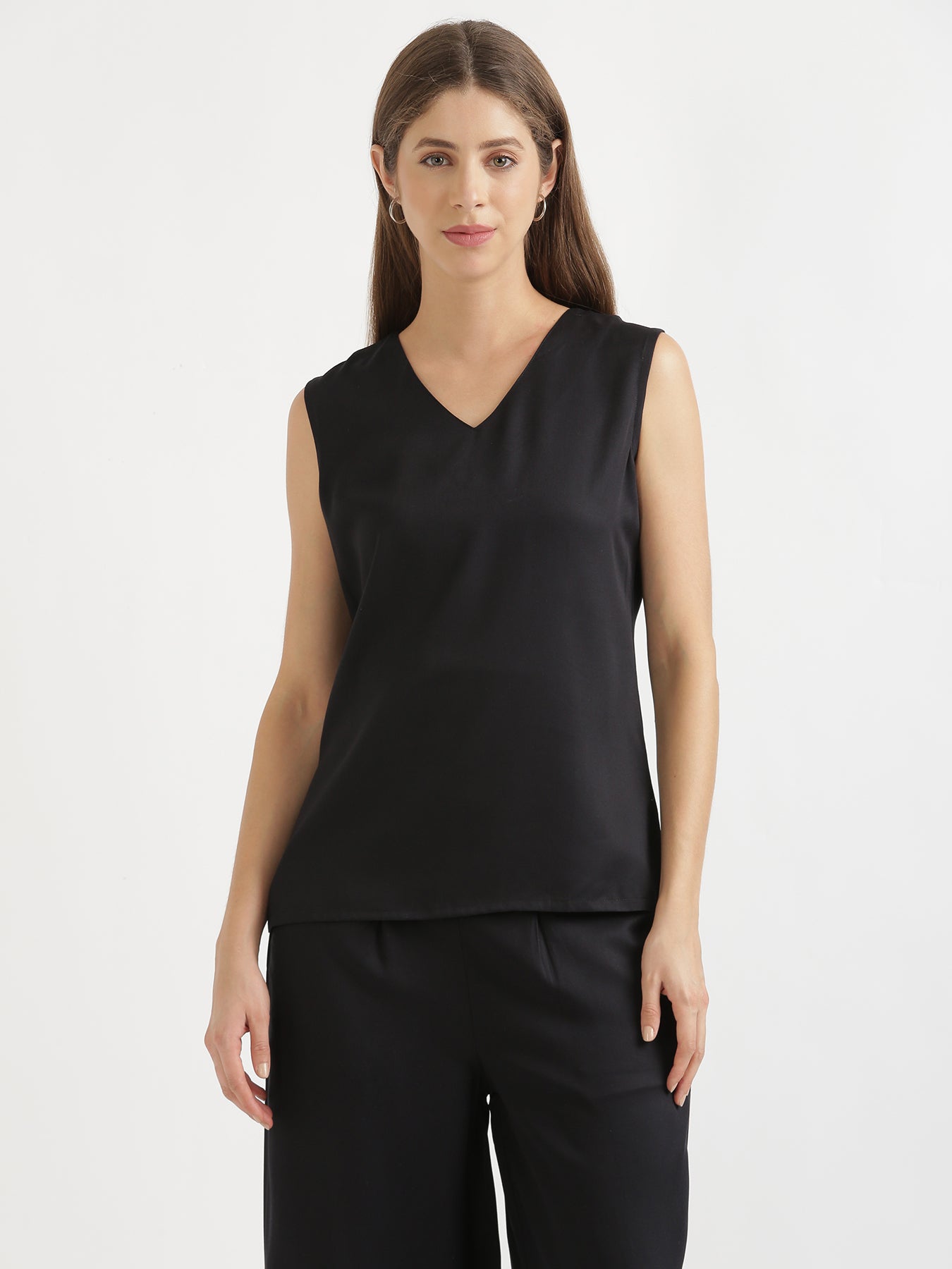 Women Black V-Neck Sleeveless Top